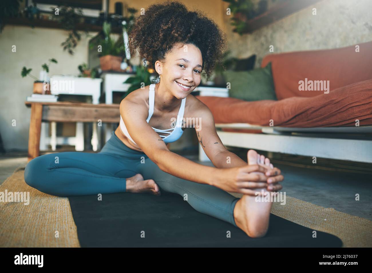 Flexible mobility hi-res stock photography and images - Alamy
