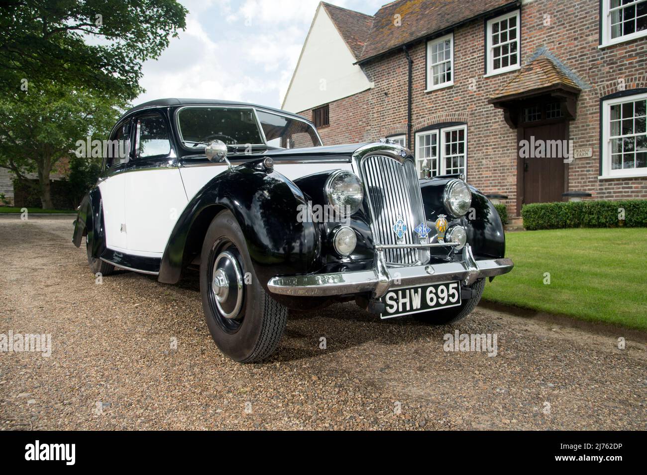 1954 Riley RME Classic British sports saloon car Stock Photo - Alamy