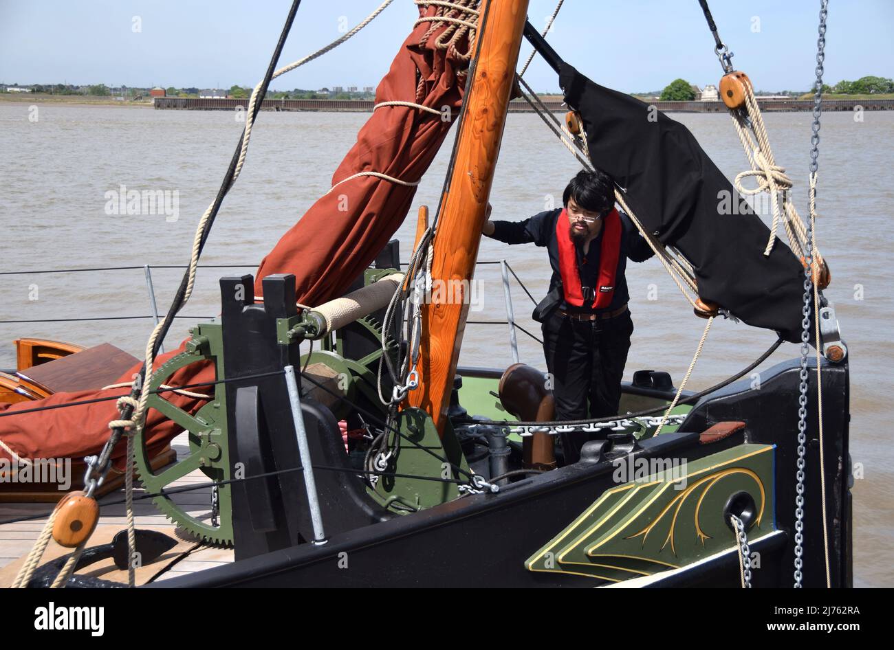 Gladys thames sailing barge hi-res stock photography and images - Alamy