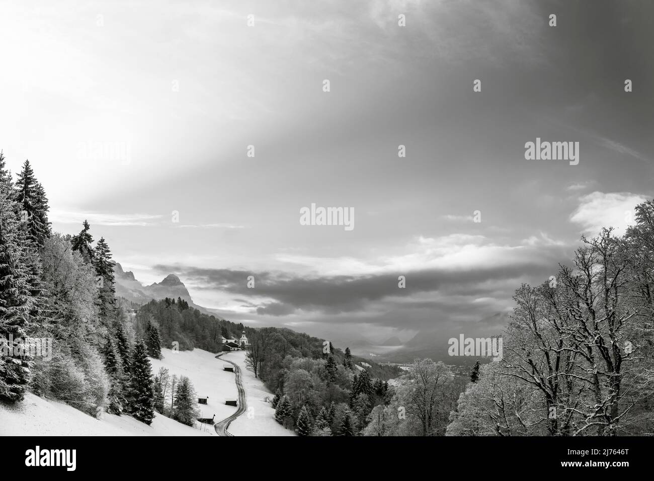 The small hamlet of Wamberg near Garmisch-Partenkirchen in winter ...