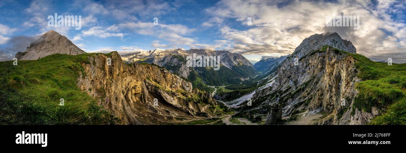 Bavarian tyrolean border region hi-res stock photography and images - Alamy