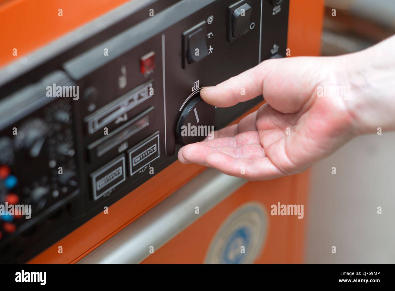 Heating controls hi-res stock photography and images - Alamy