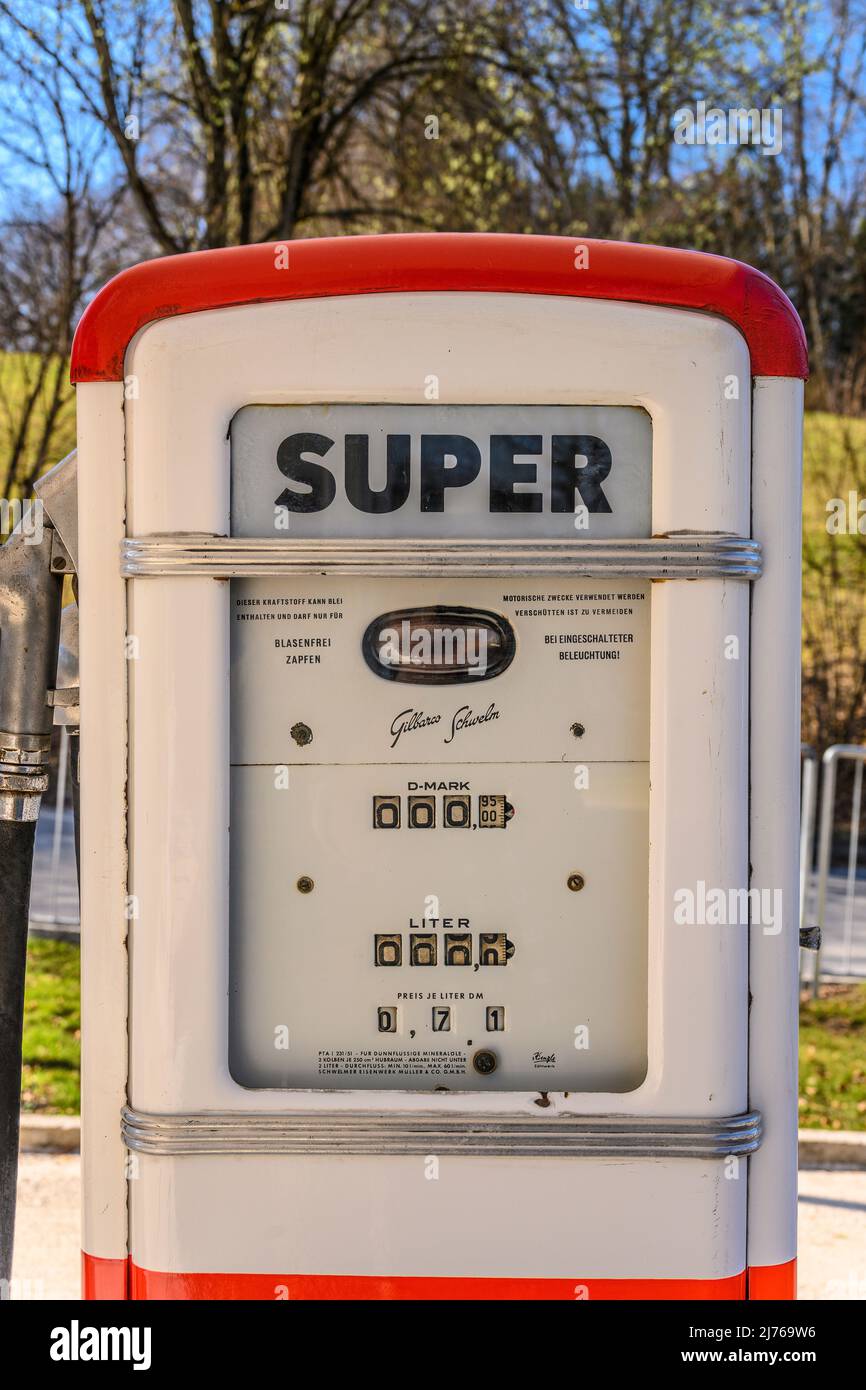 Germany, Bavaria, Upper Bavaria, Kochelsee region, Großweil, open-air ...