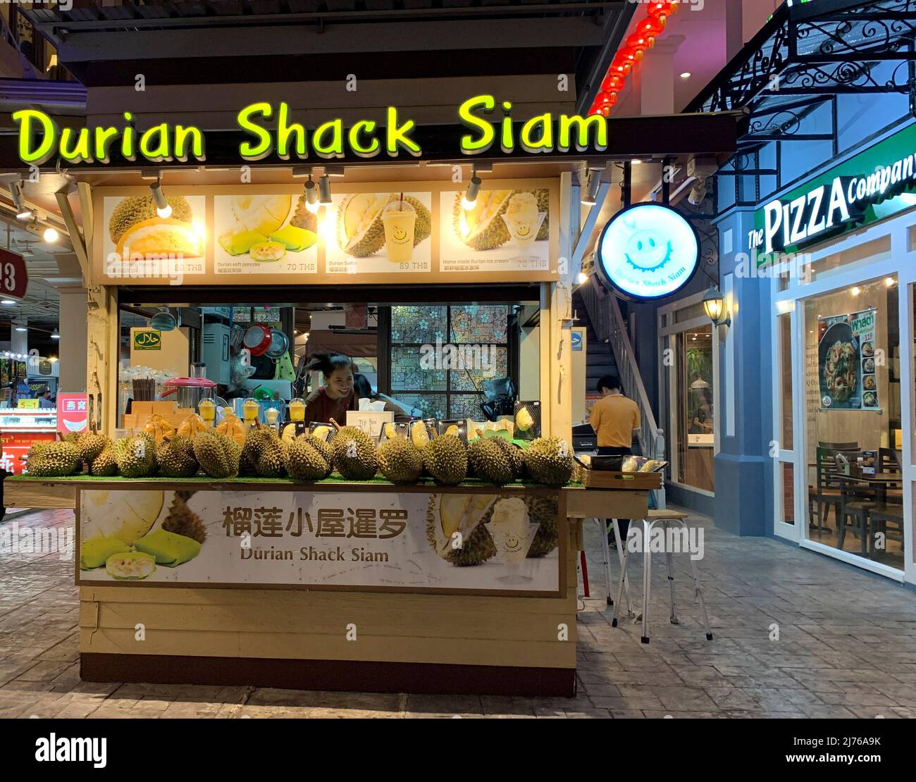 Durian stall, stink fruit, Asiatique The Riverfront, entertainment mile ...