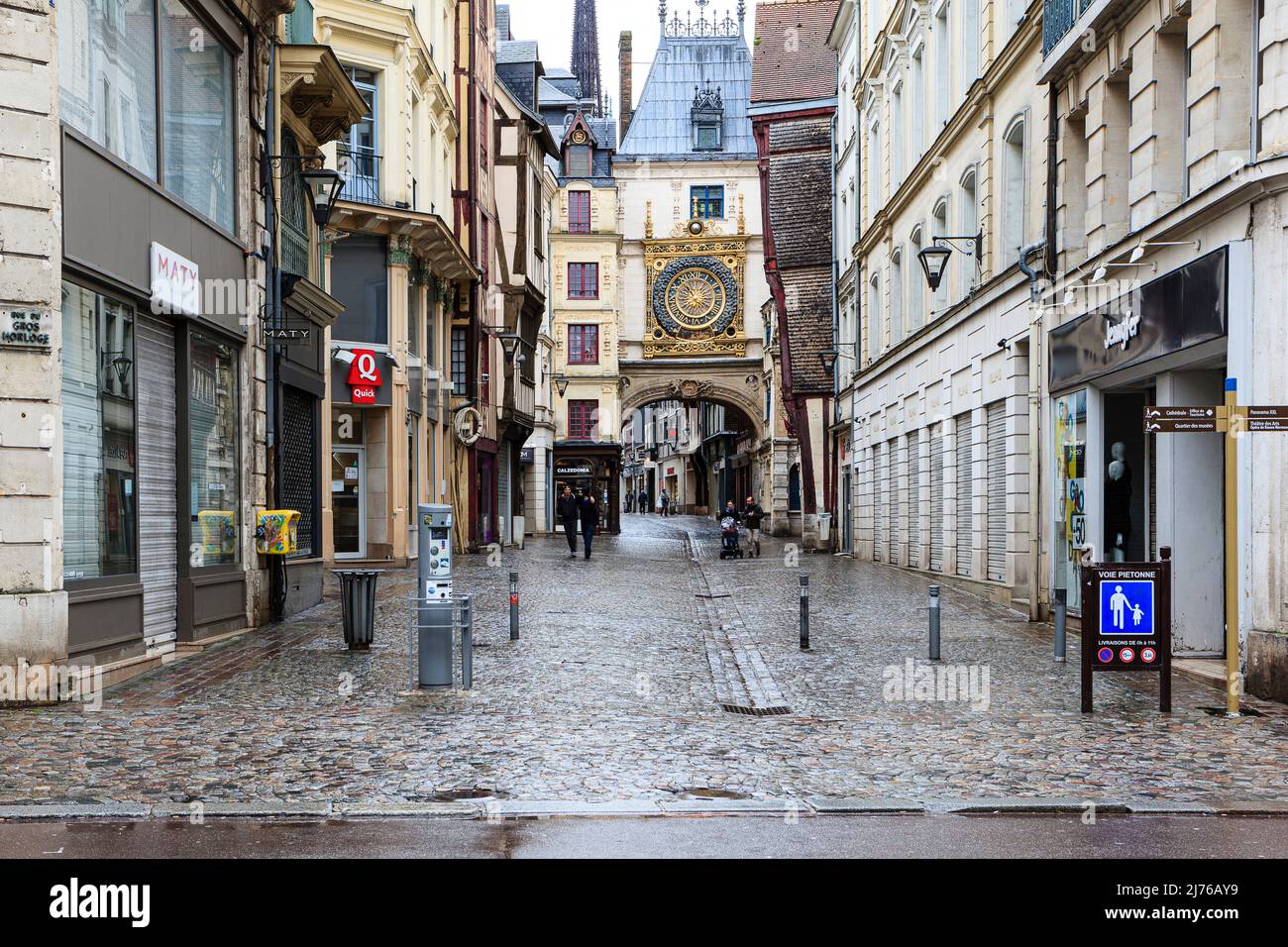 France, Normandy, Rouen, Le Gros Horloge, The Great Clock Stock Photo ...