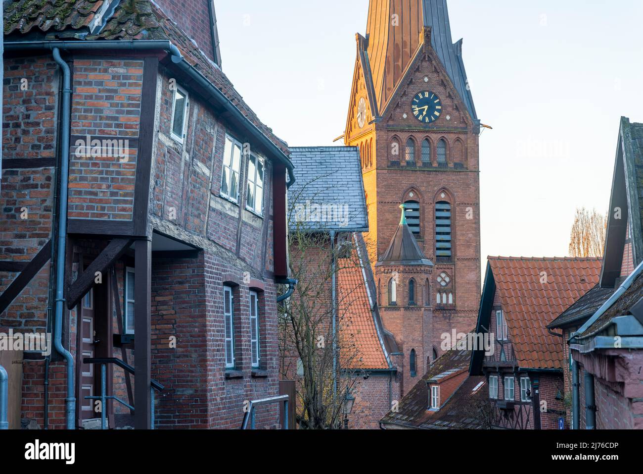 View of the Maria-Magdalenen-Church in Lauenburg/Elbe Stock Photo - Alamy