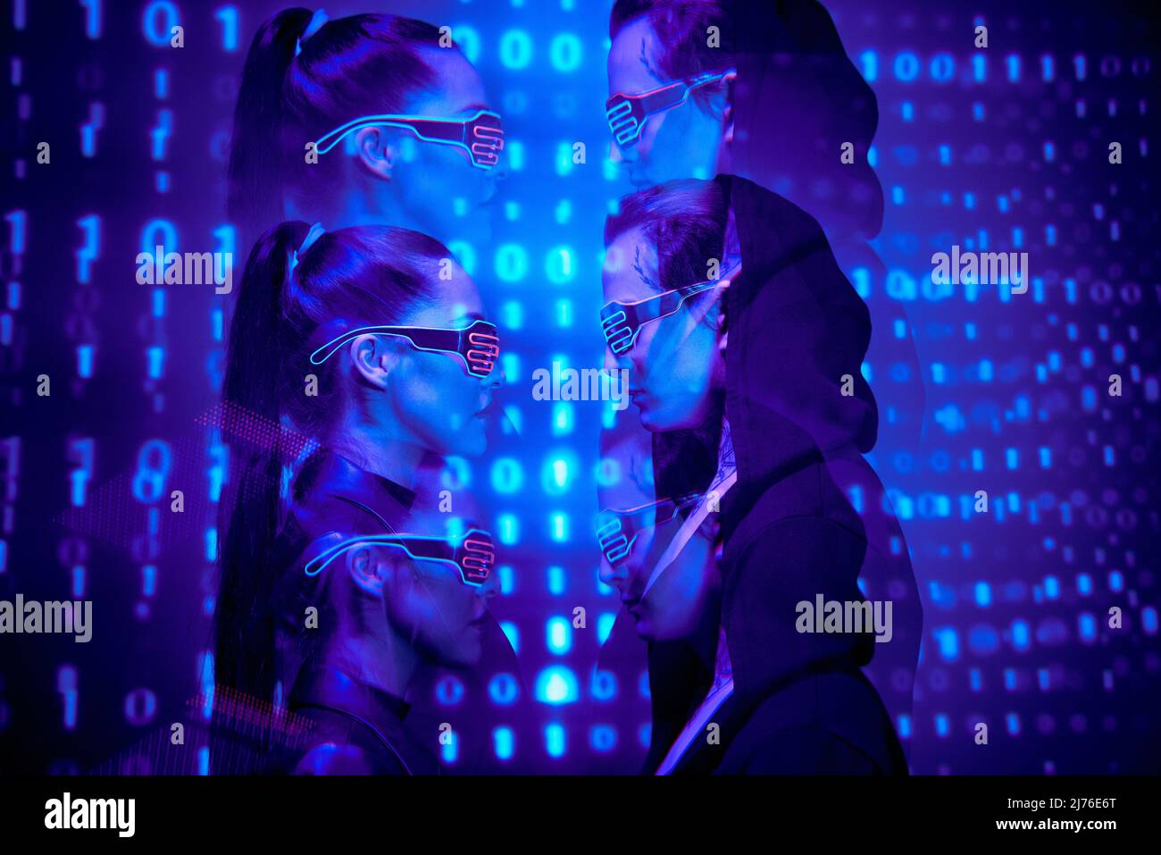 Males view digital image hi-res stock photography and images - Alamy