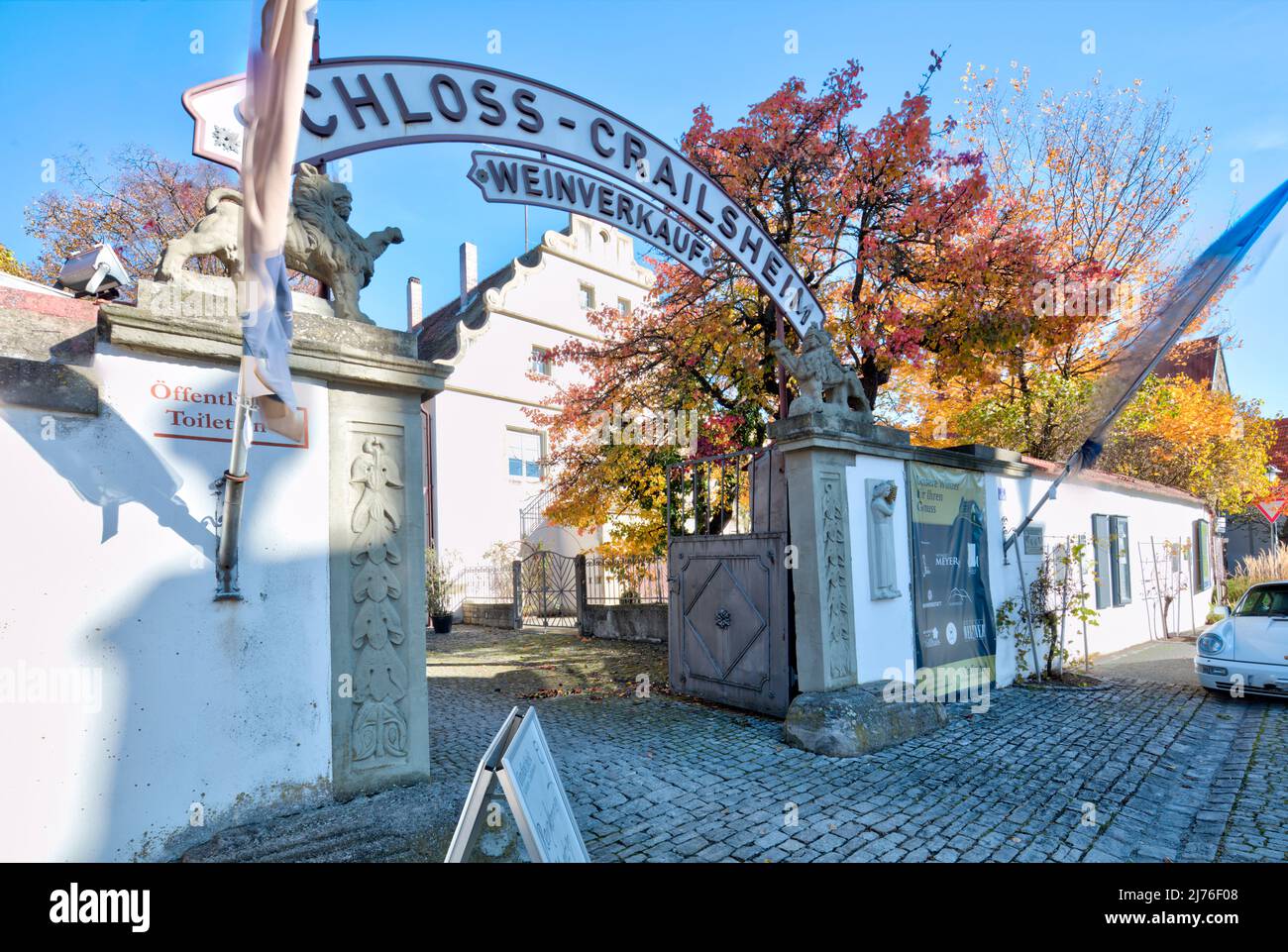 Crailsheim Castle, house facade, facade, architectural monument ...