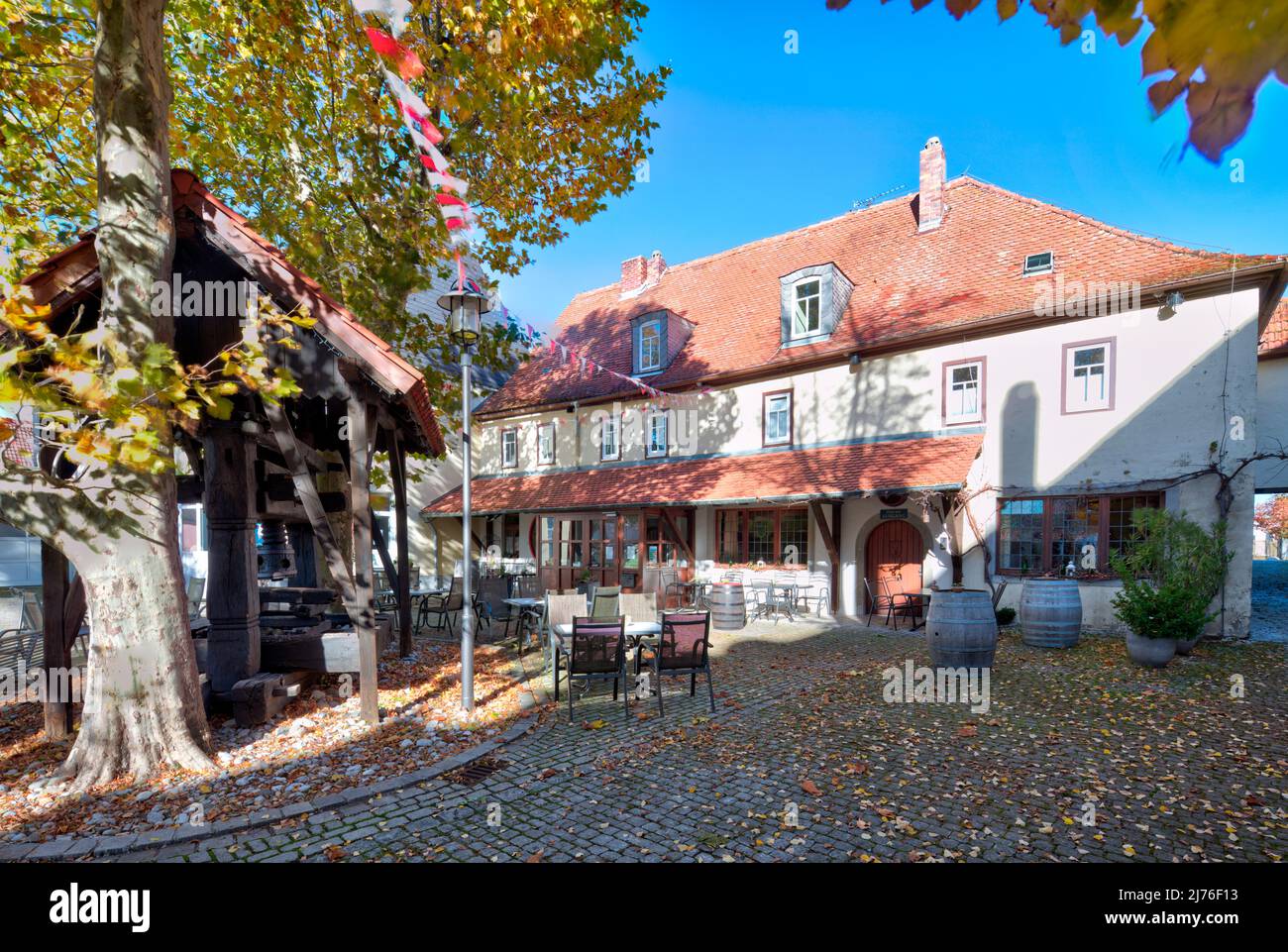 Crailsheim Castle, house facade, facade, architectural monument ...