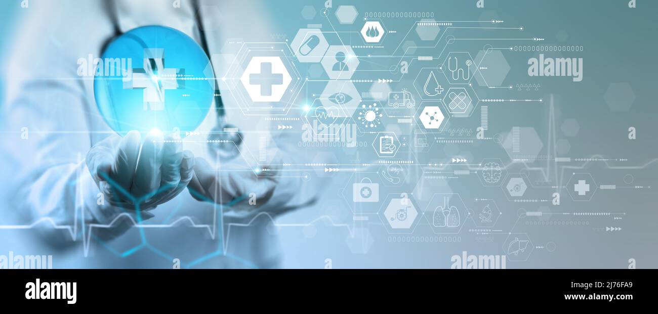 Medicine doctor using modern computer diagnose virtual electronic ...