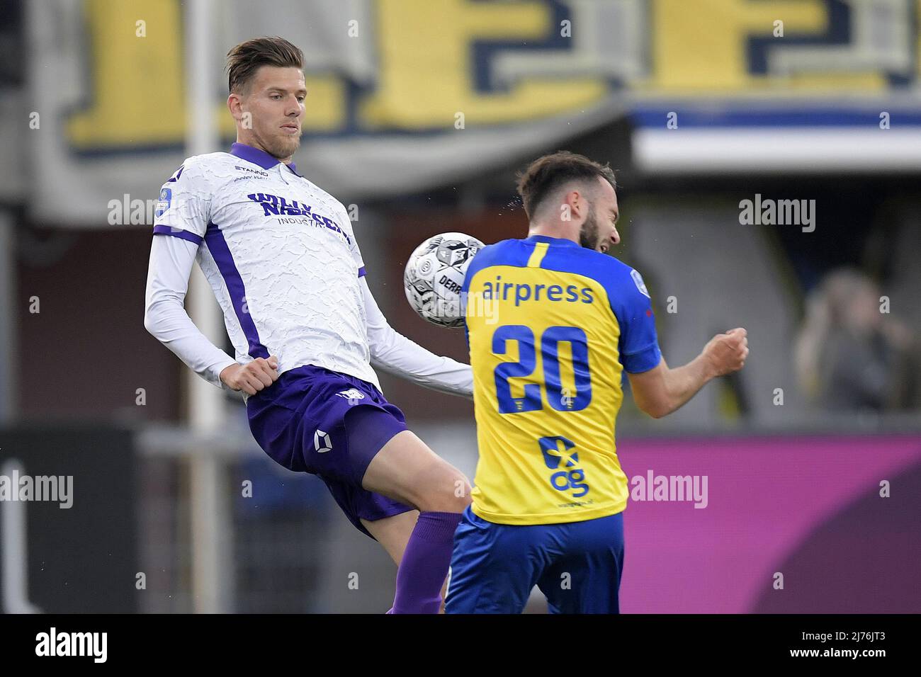 LEEUWARDEN - (lr), Michiel Kramer of RKC Waalwijk, Robin Maulun or SC ...
