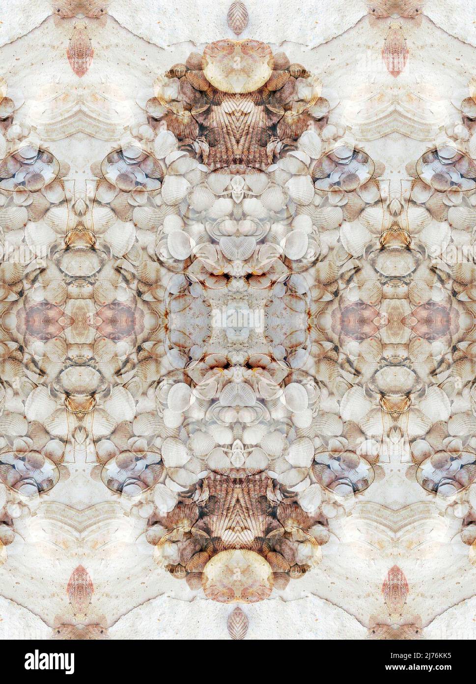 Mandala ornament of flowers hi-res stock photography and images - Alamy