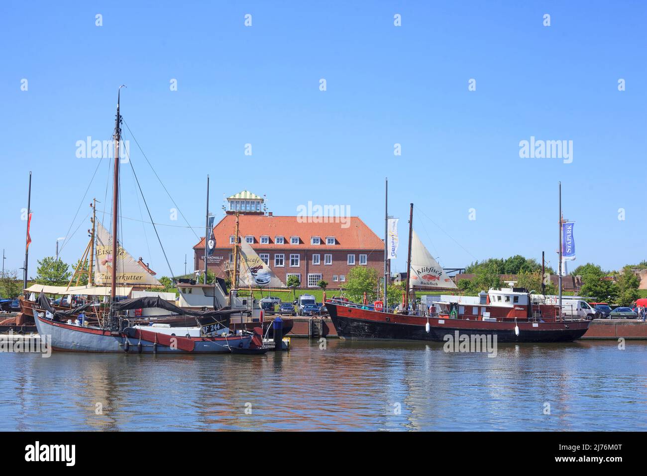 New harbor with beach hall hi-res stock photography and images - Alamy