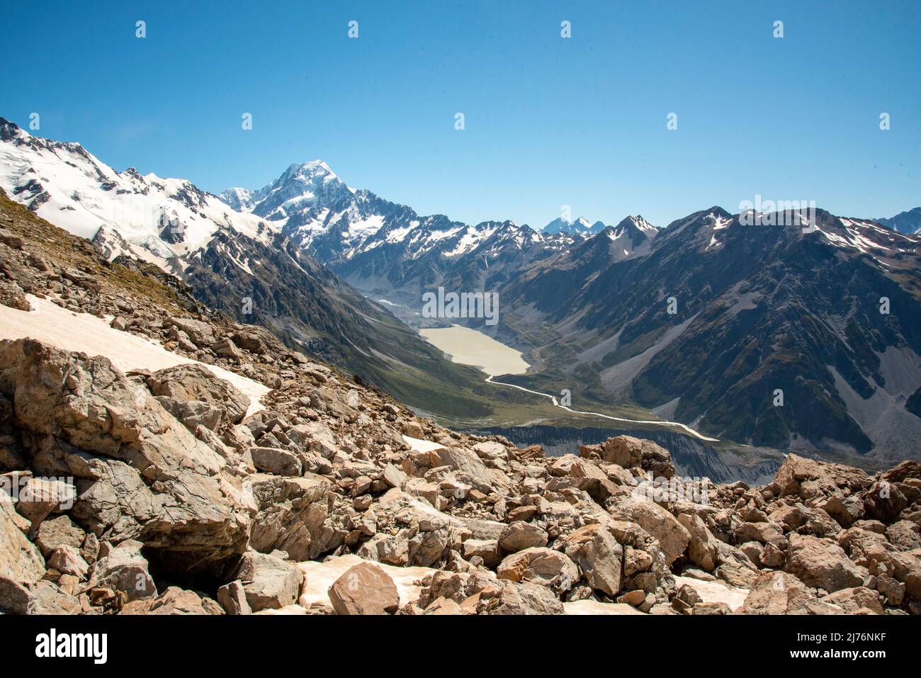 Mount Cook on a sunny summer day from Mueller Hut Route, Mount Cook ...