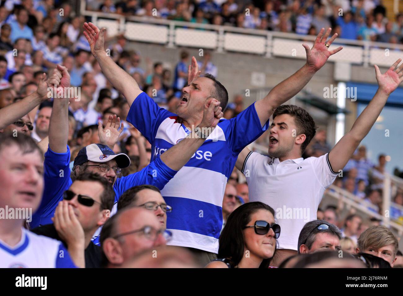 Reading fc hi-res stock photography and images - Alamy