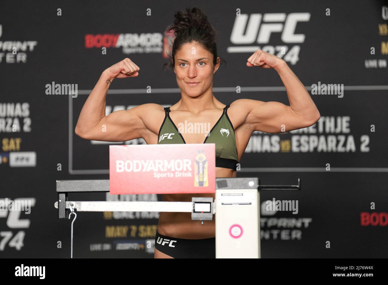 Lupita godinez hi-res stock photography and images - Alamy