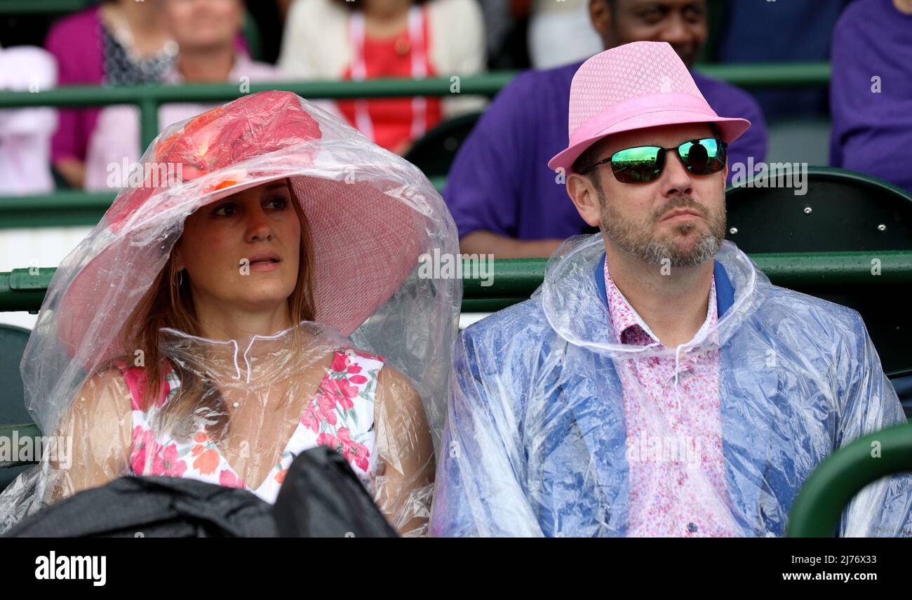 Horse racing fans show off their Oaks fashion attire as they prepare ...