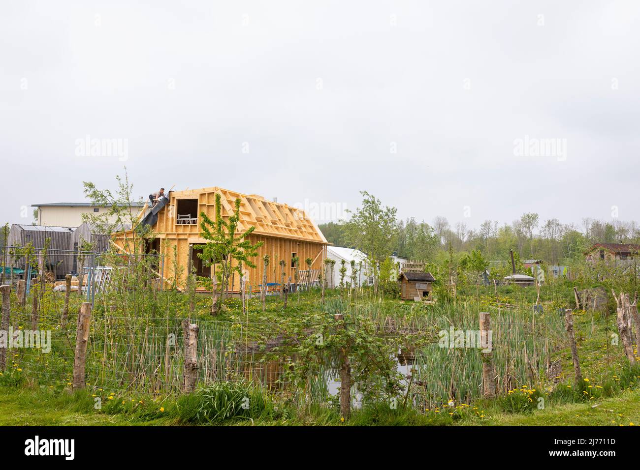 Building an eco friendly house at eco village Oosterwold, Almere ...
