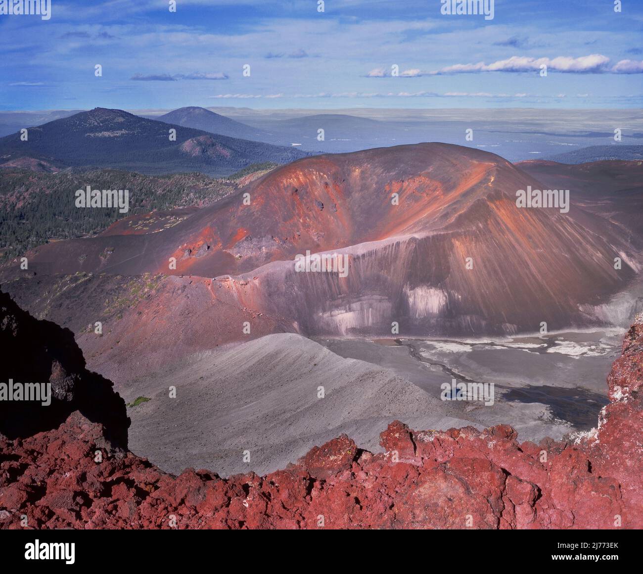 Three sisters wilderness hi-res stock photography and images - Alamy