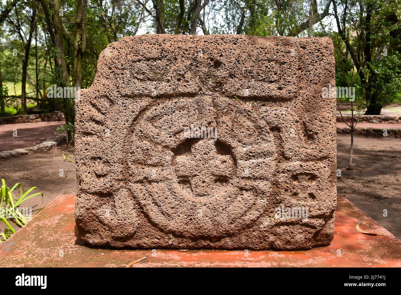 Aztec symbol hi-res stock photography and images - Alamy