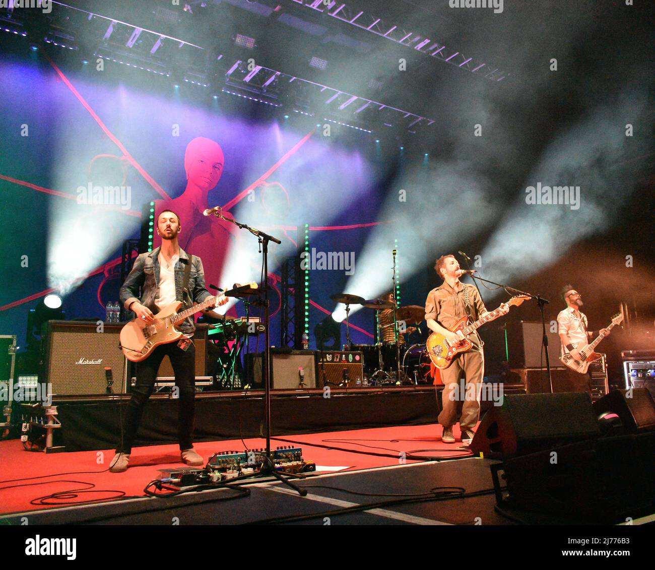Tommy Gleeson, Taka Hirose And Grant Nicholas From Feeder Performing ...