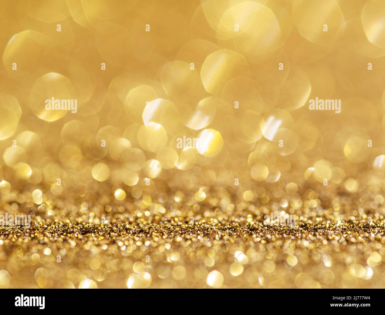 Gold powder sparkling hi-res stock photography and images - Alamy