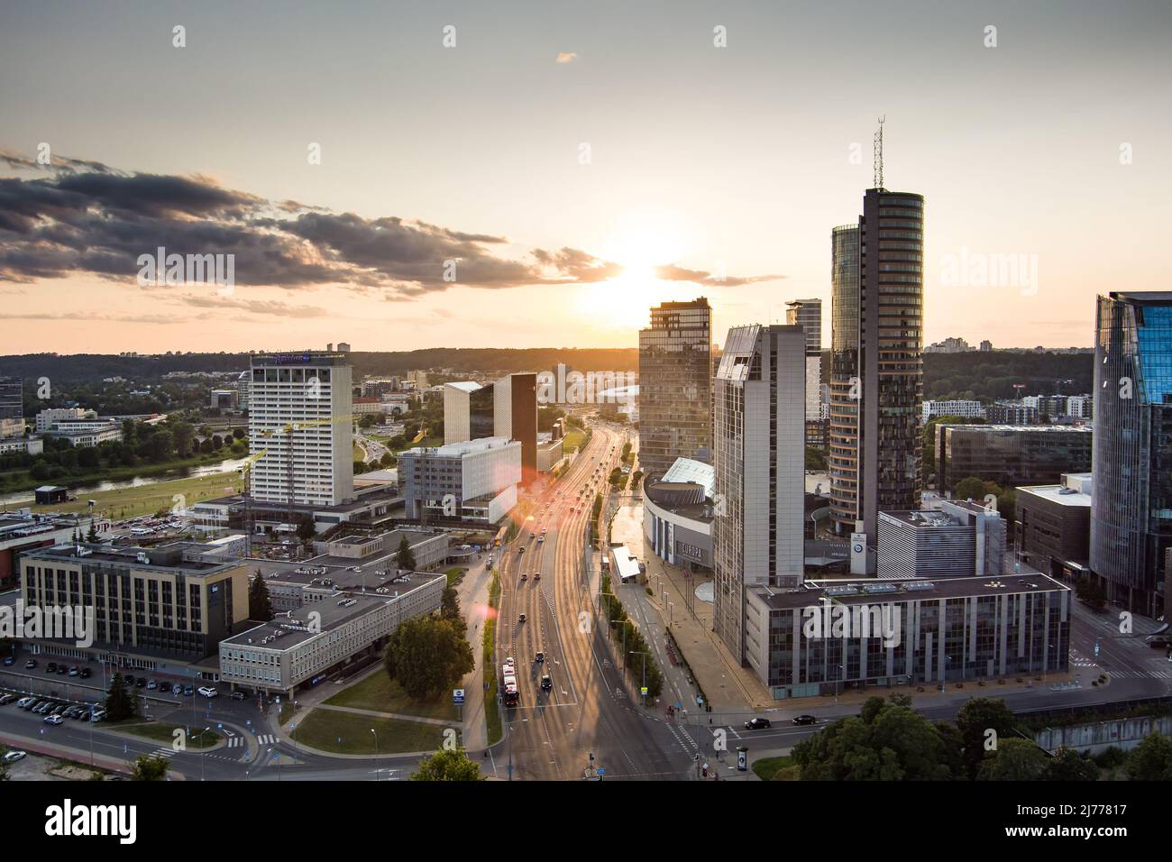 Vilnius skyline 2021] hi-res stock photography and images - Alamy