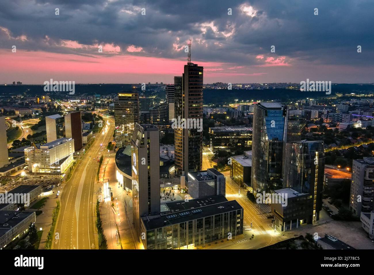 Vilnius old town night life hi-res stock photography and images - Alamy