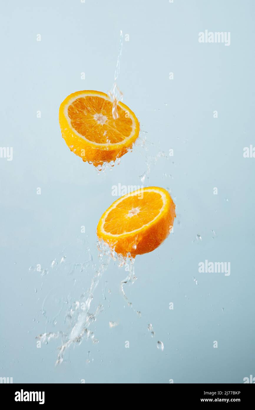 Oranges water splash hi-res stock photography and images - Alamy