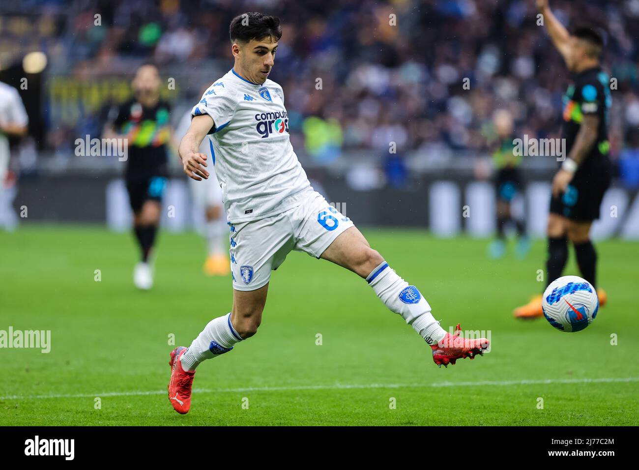 Fabiano Parisi of Empoli FC in action during the Serie A 2021/22 ...