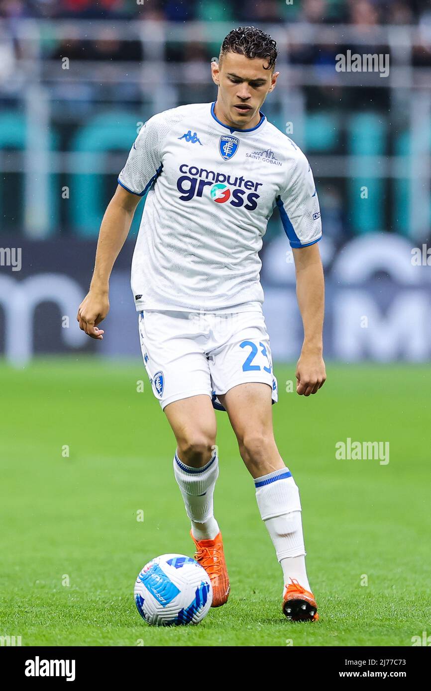 Kristjan Asllani of Empoli FC in action during the Serie A 2021/22 ...