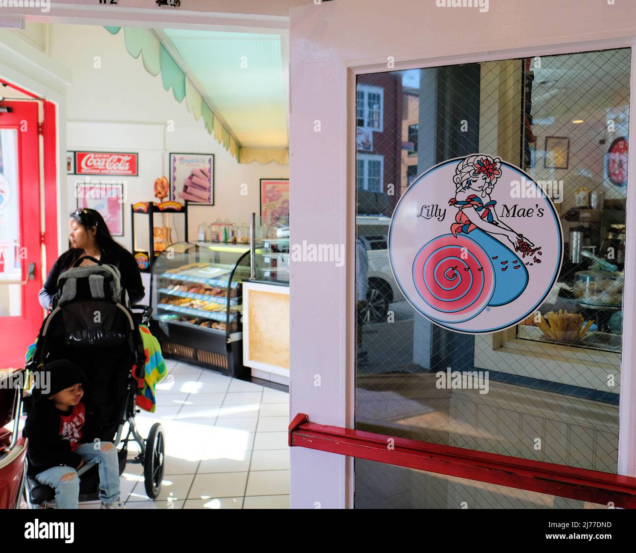 Lilly maes hi-res stock photography and images - Alamy