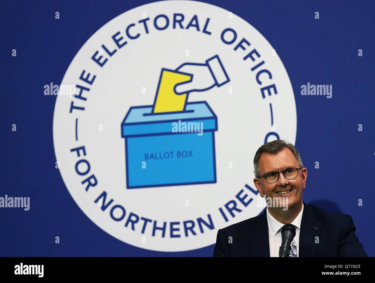 DUP leader Sir Jeffrey Donaldson makes a speech at Ulster University ...