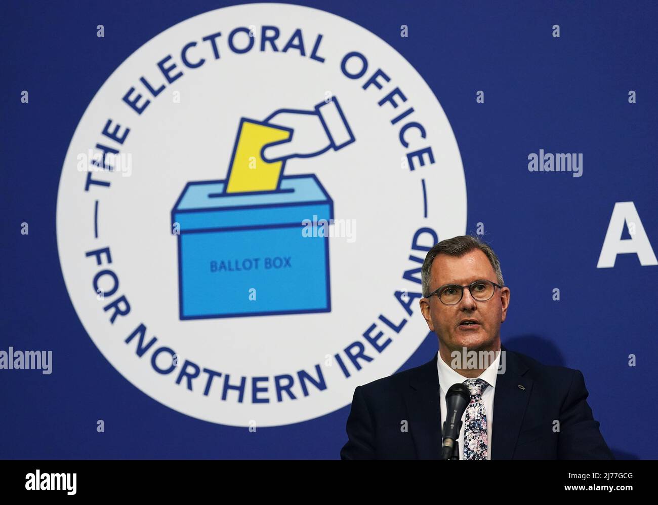 DUP leader Sir Jeffrey Donaldson makes a speech at Ulster University ...
