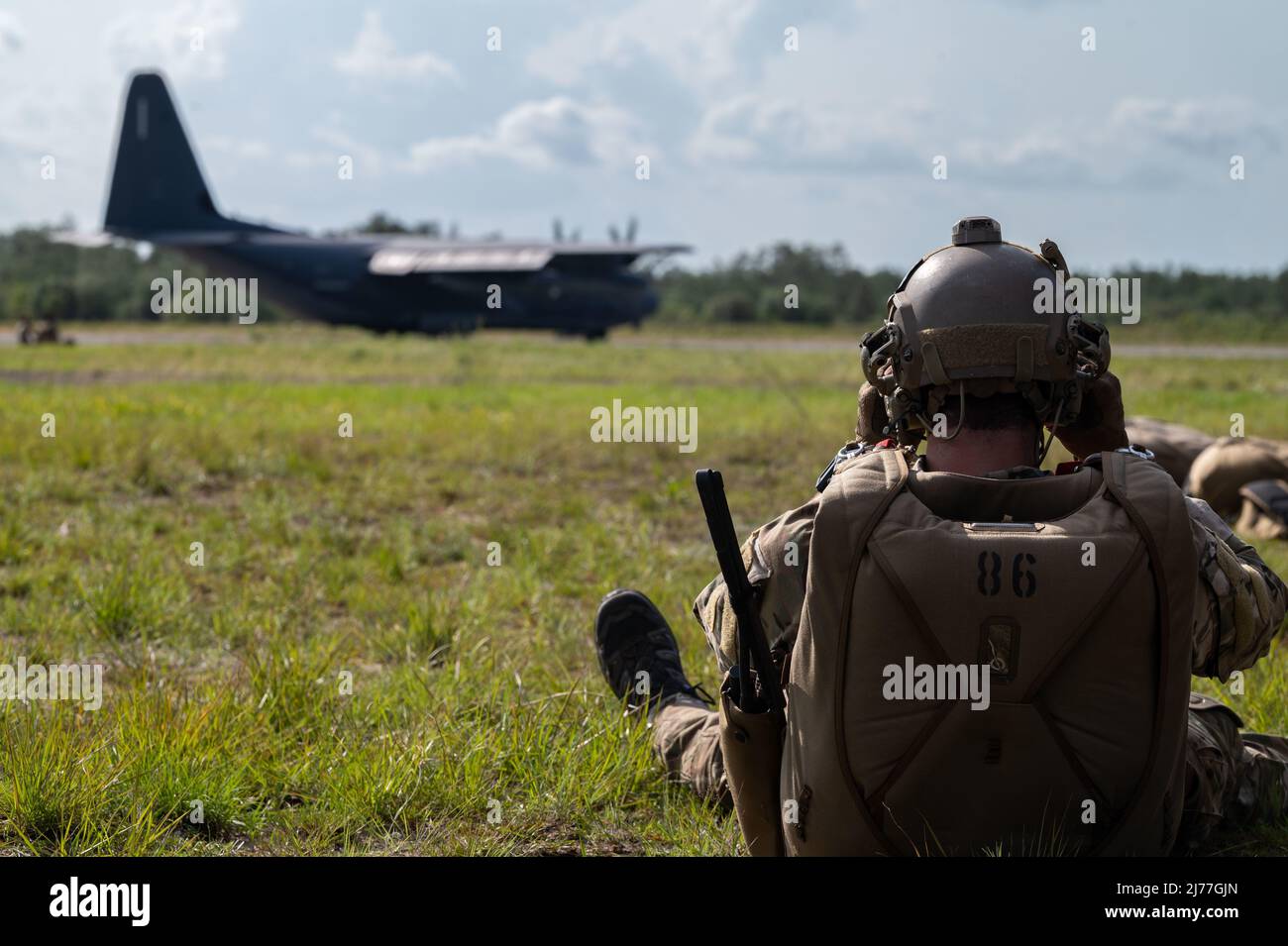 A Special Tactics operator assigned to the 24th Special Operations Wing ...