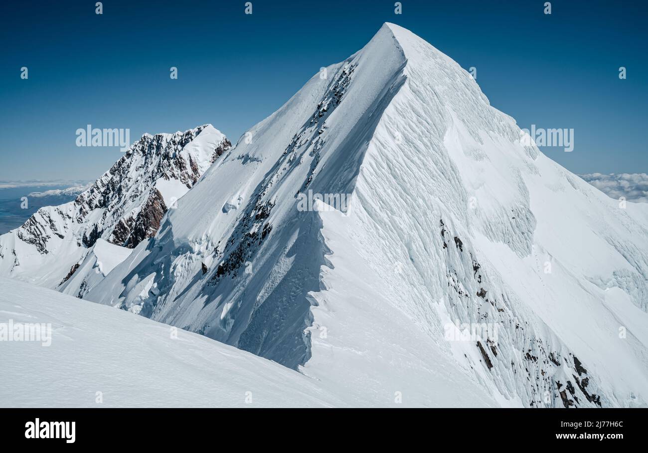 North Shoulder of Mt Tasman with Mt Cook in the background Stock Photo ...