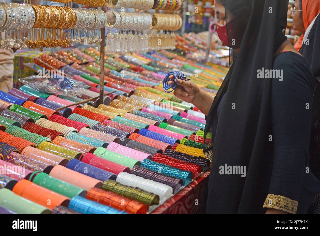 Muslim women was shopping bangles for Eid festival in Ramadan month ...