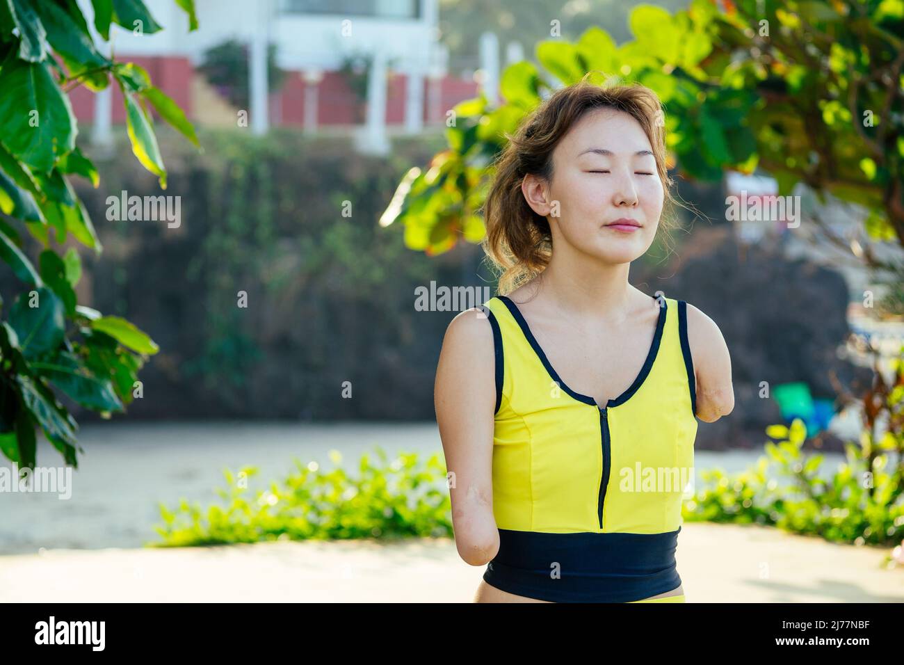 Armless disabled hi-res stock photography and images - Alamy