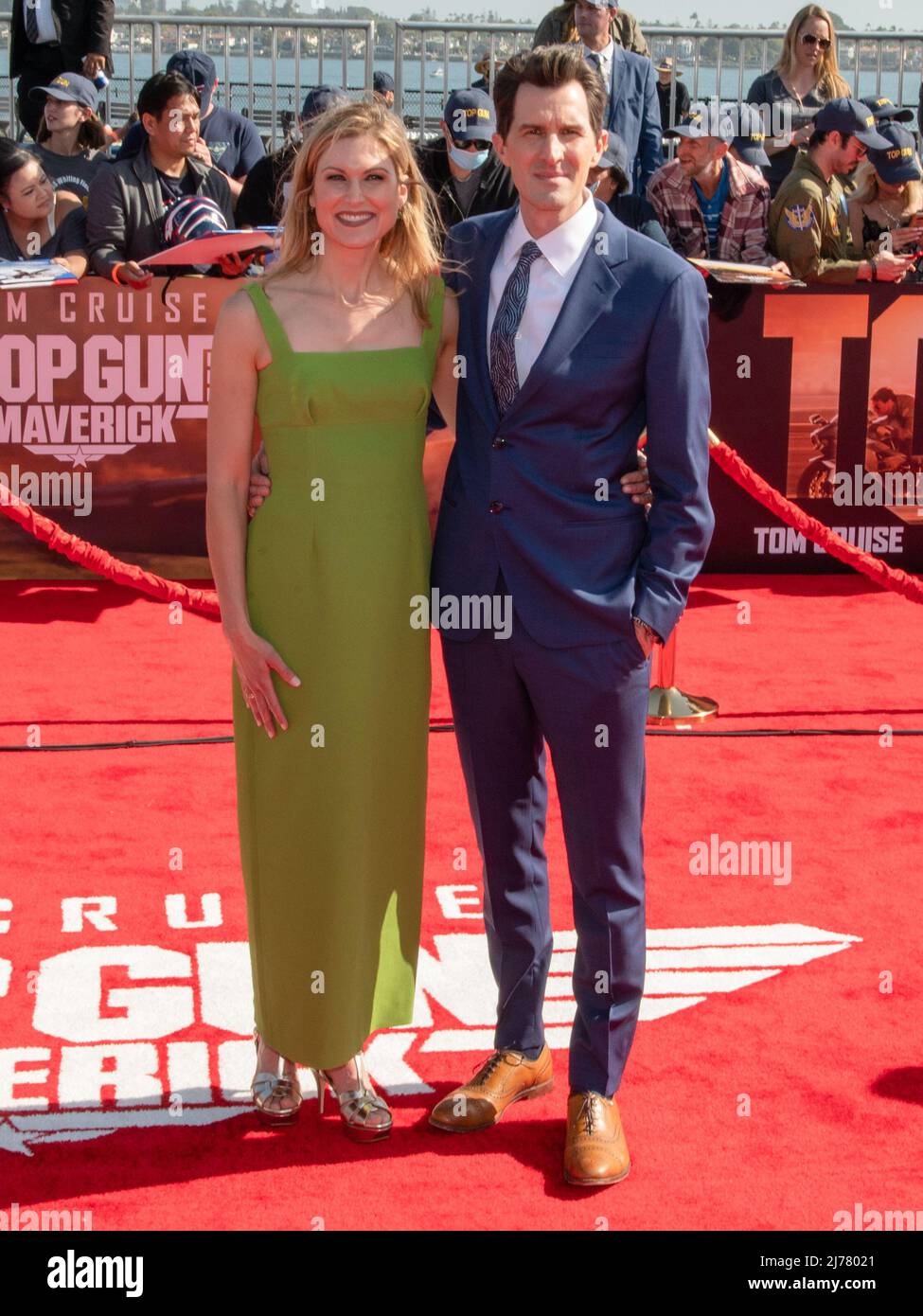 Joseph kosinski top gun hi-res stock photography and images - Alamy