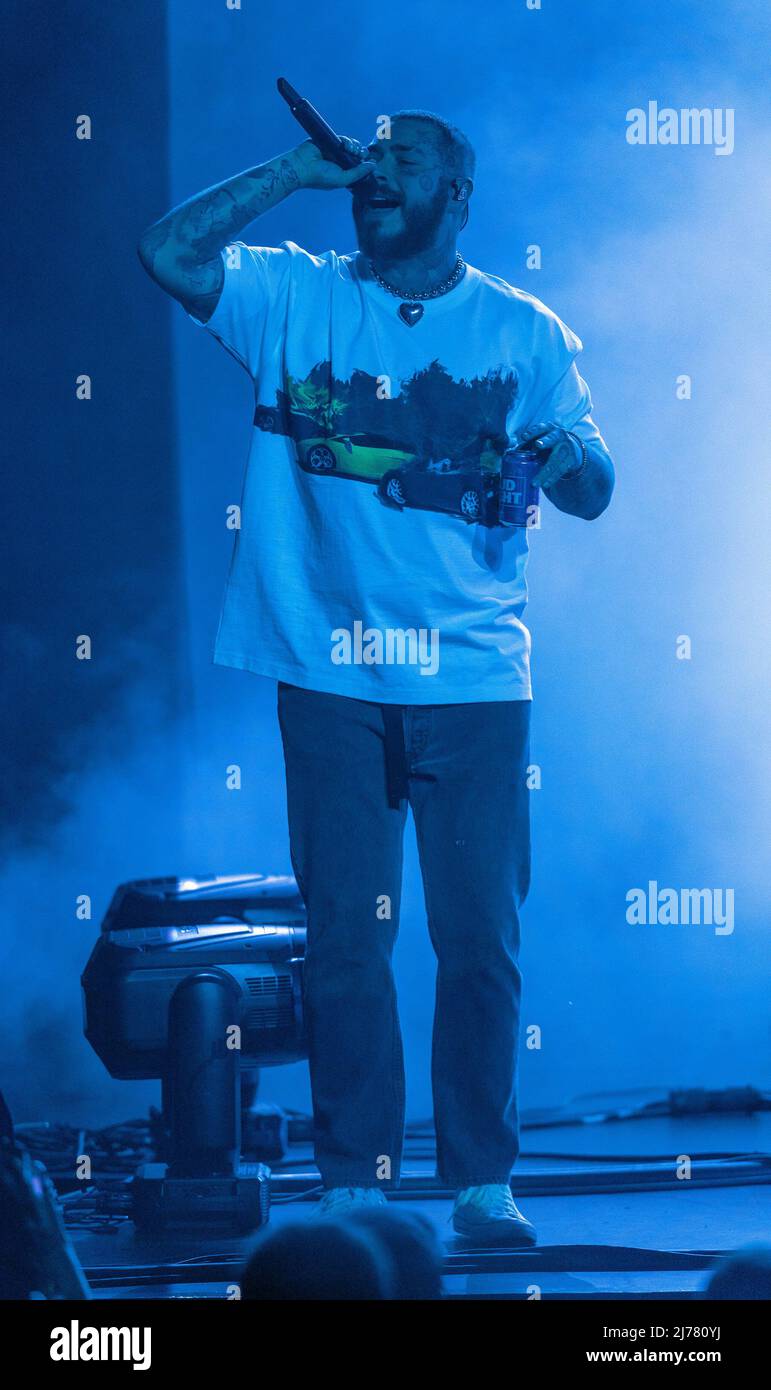 HOLLYWOOD, FL - MAY 5: Post Malone performs during the Formula 1 Miami ...