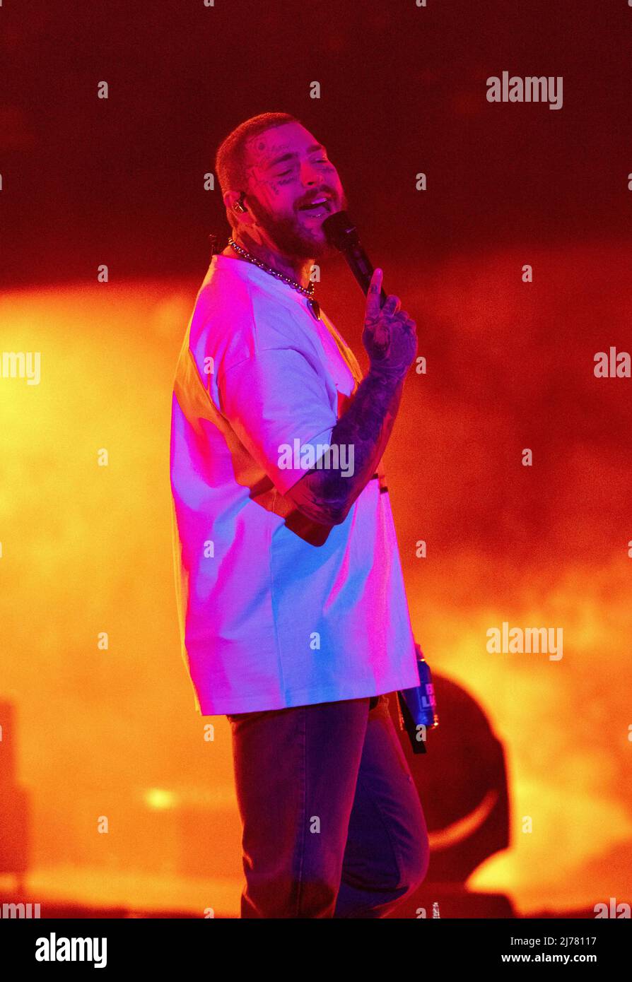 HOLLYWOOD, FL - MAY 5: Post Malone performs during the Formula 1 Miami ...