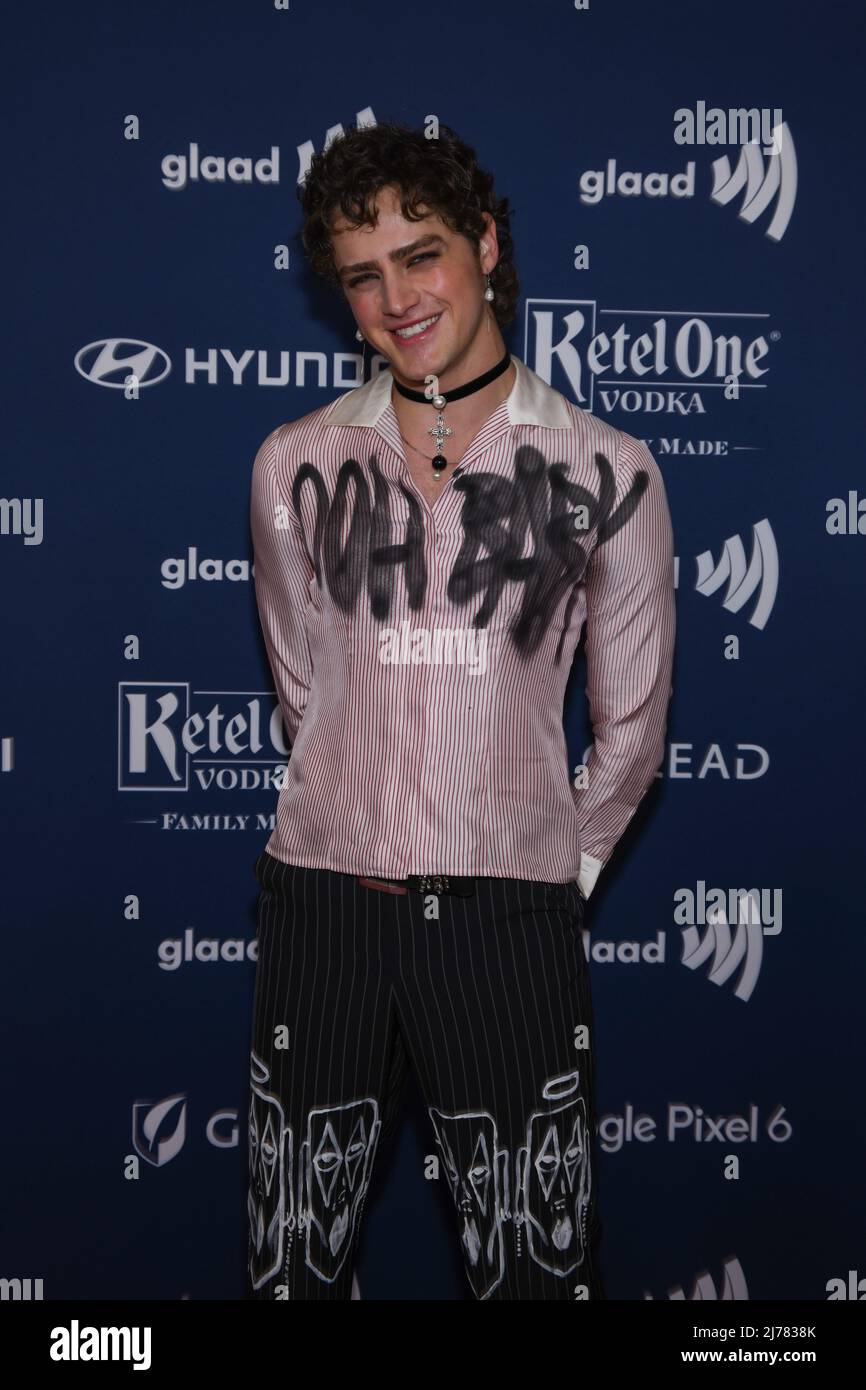 Fin Argus attends 33rd Annual GLAAD Media Awards at New York Hilton ...
