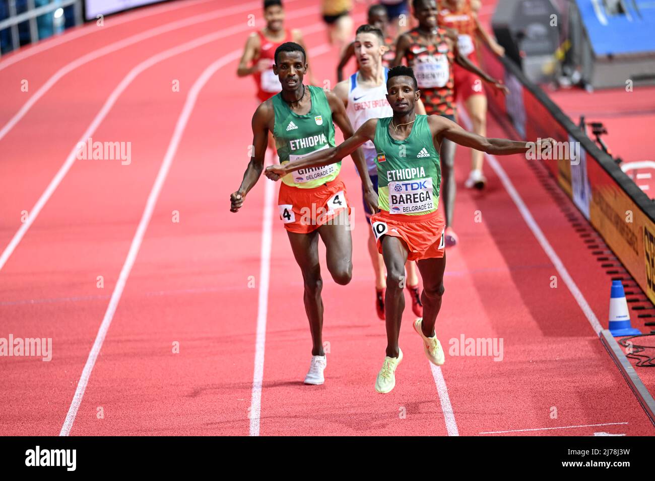 Selemon Barega winning at the Belgrade 2022 World Indoor Championships ...