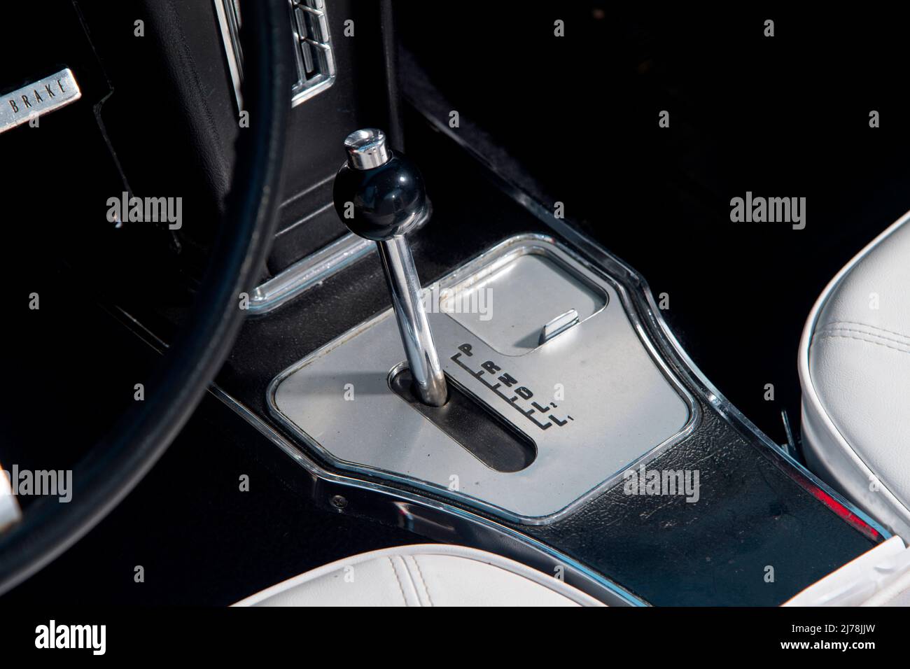 1966 Chevrolet Corvette Stingray C2 second generation classic American ...