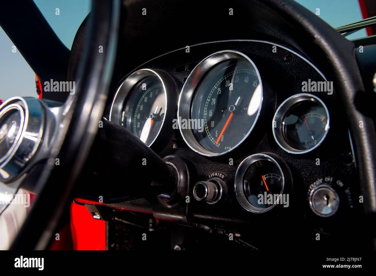 1966 Chevrolet Corvette Stingray C2 second generation classic American ...