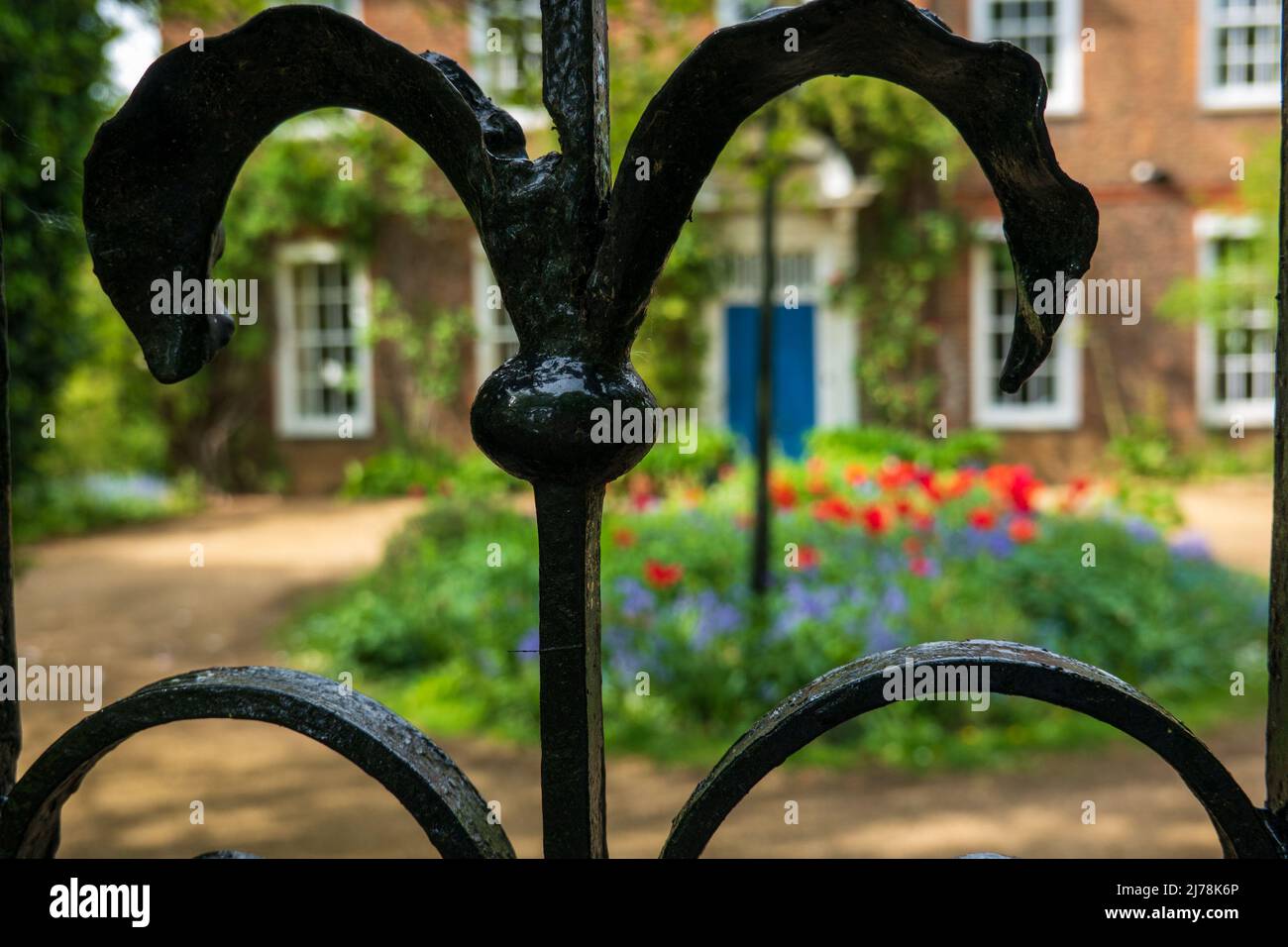 Large house ely hi-res stock photography and images - Alamy