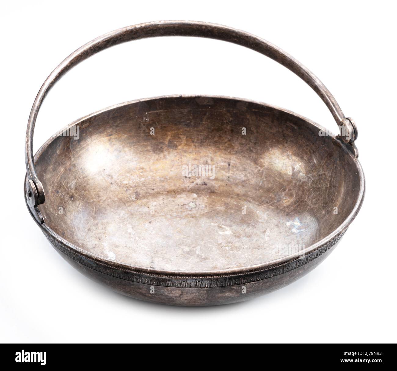 Empty old-fashioned tin bowl with handle isolated on white background ...