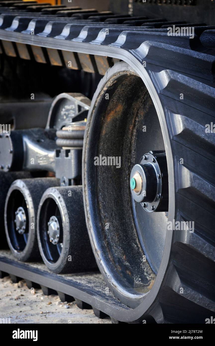 tracks on track laying life boat launching crawler tractor caister ...