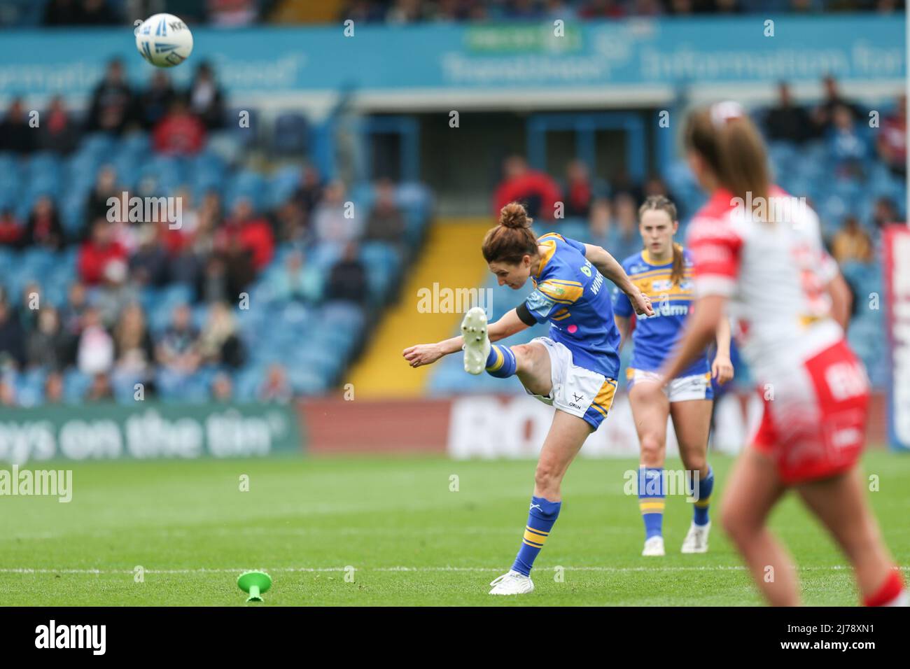 Leeds rhinos courtney hill hi-res stock photography and images - Alamy