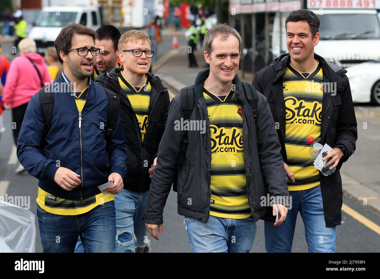 Watford fans make hi-res stock photography and images - Alamy
